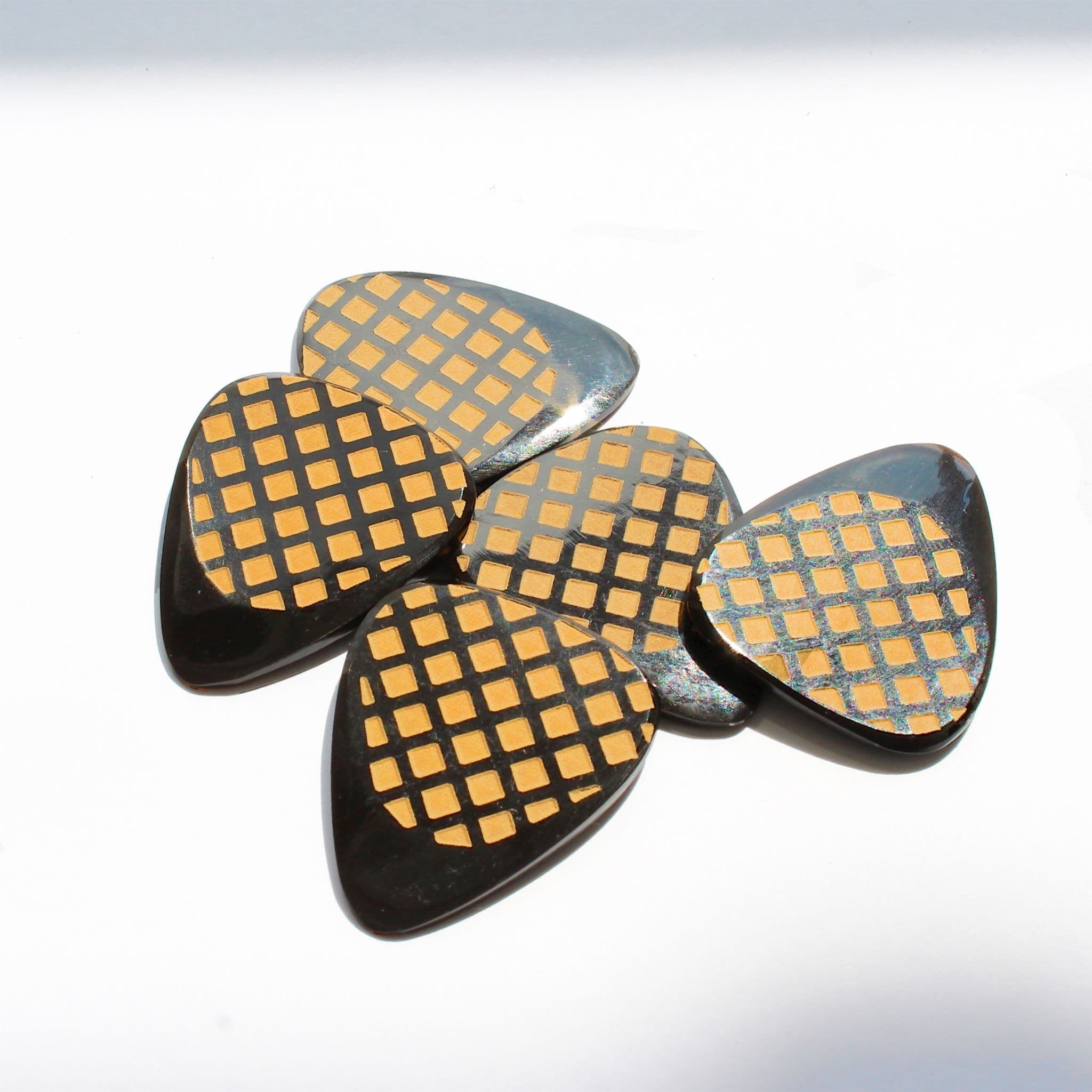 Grip Tones - Black Horn - 1 Guitar Pick | Timber Tones - Timber Tones