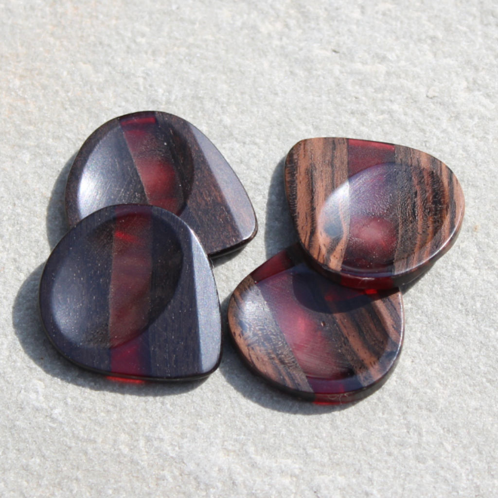 River Tones Ebony Groove Red Resin 1 Pick - Timber Tones