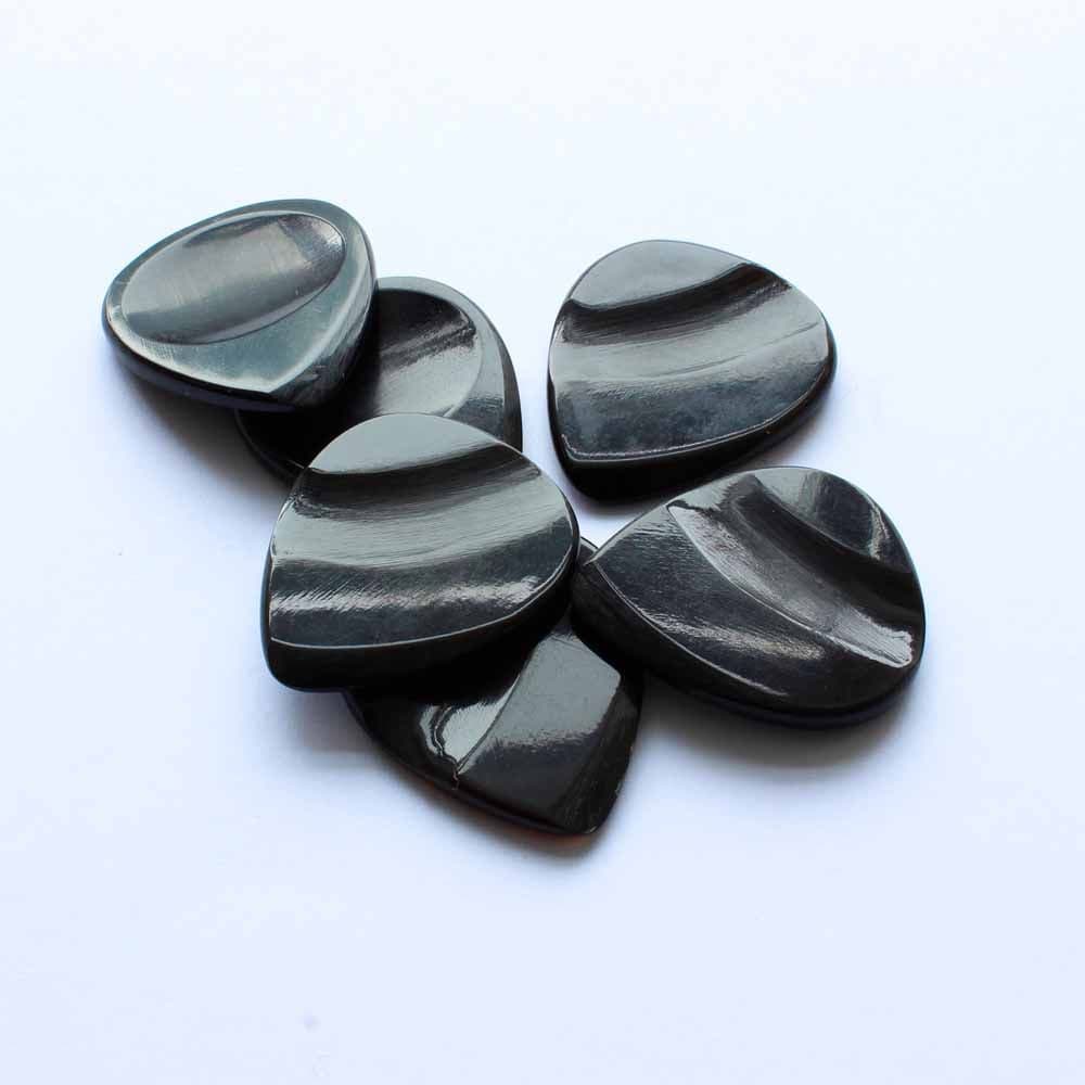 Groove Tones - Black Horn - 1 Guitar Pick | Timber Tones - Timber Tones
